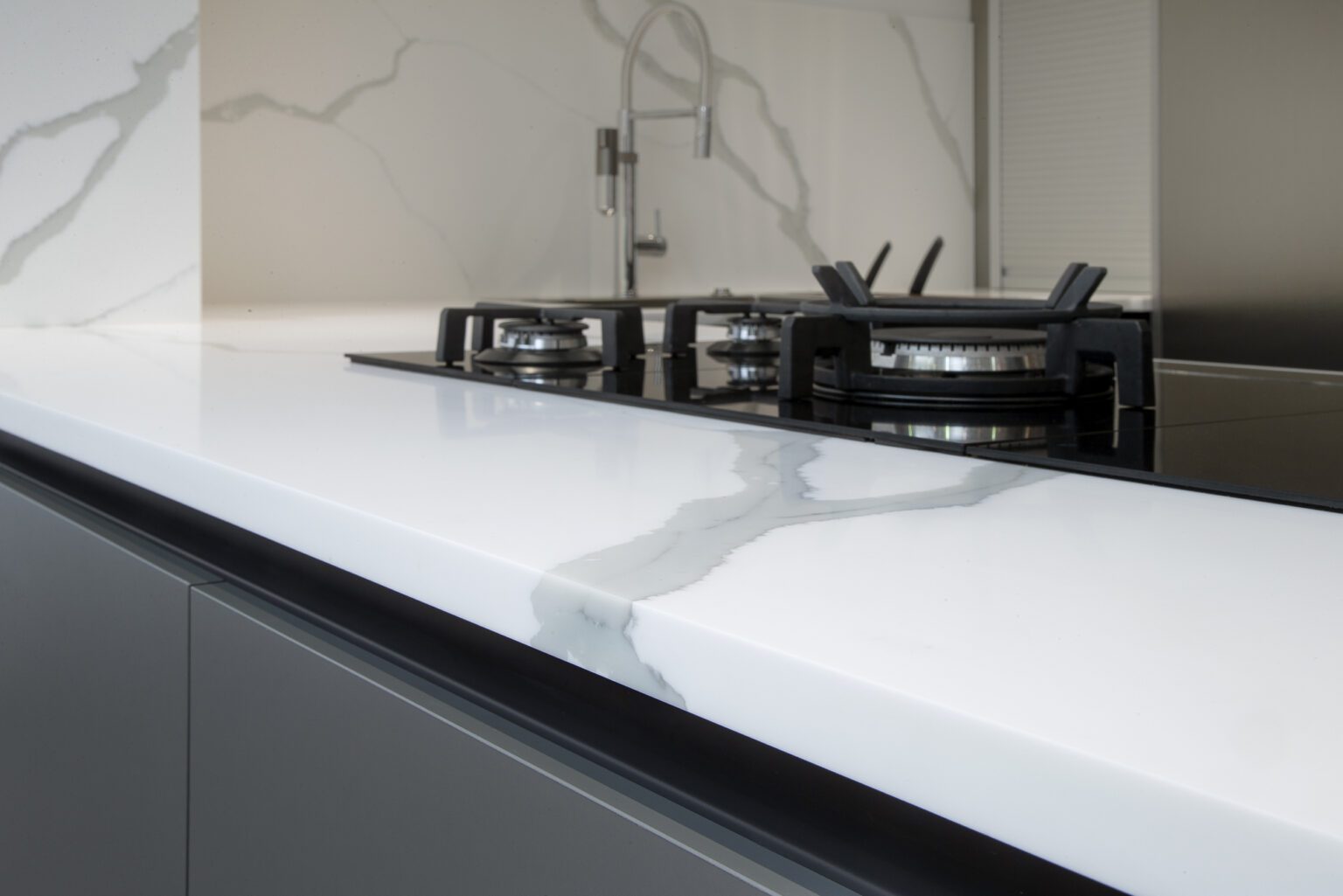 showroom - Minerva Work Surfaces